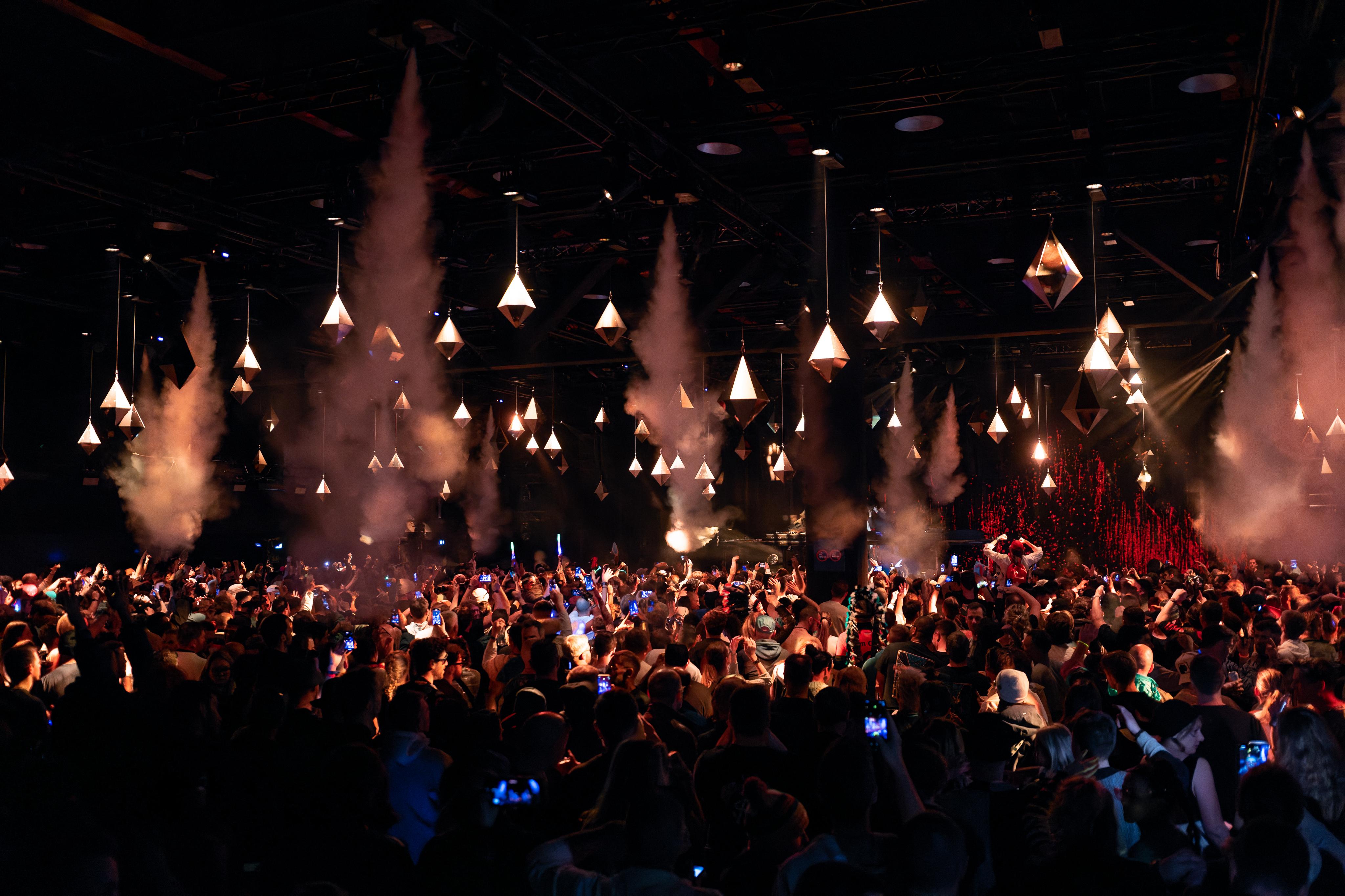 Discover the stunning stage designs of Tomorrowland Winter